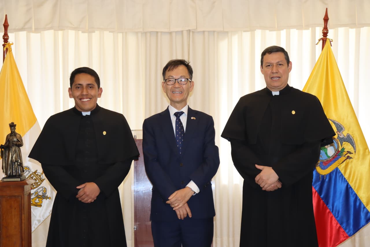Embajada de Corea en Ecuador inaugura el servicio de audioguía en ...